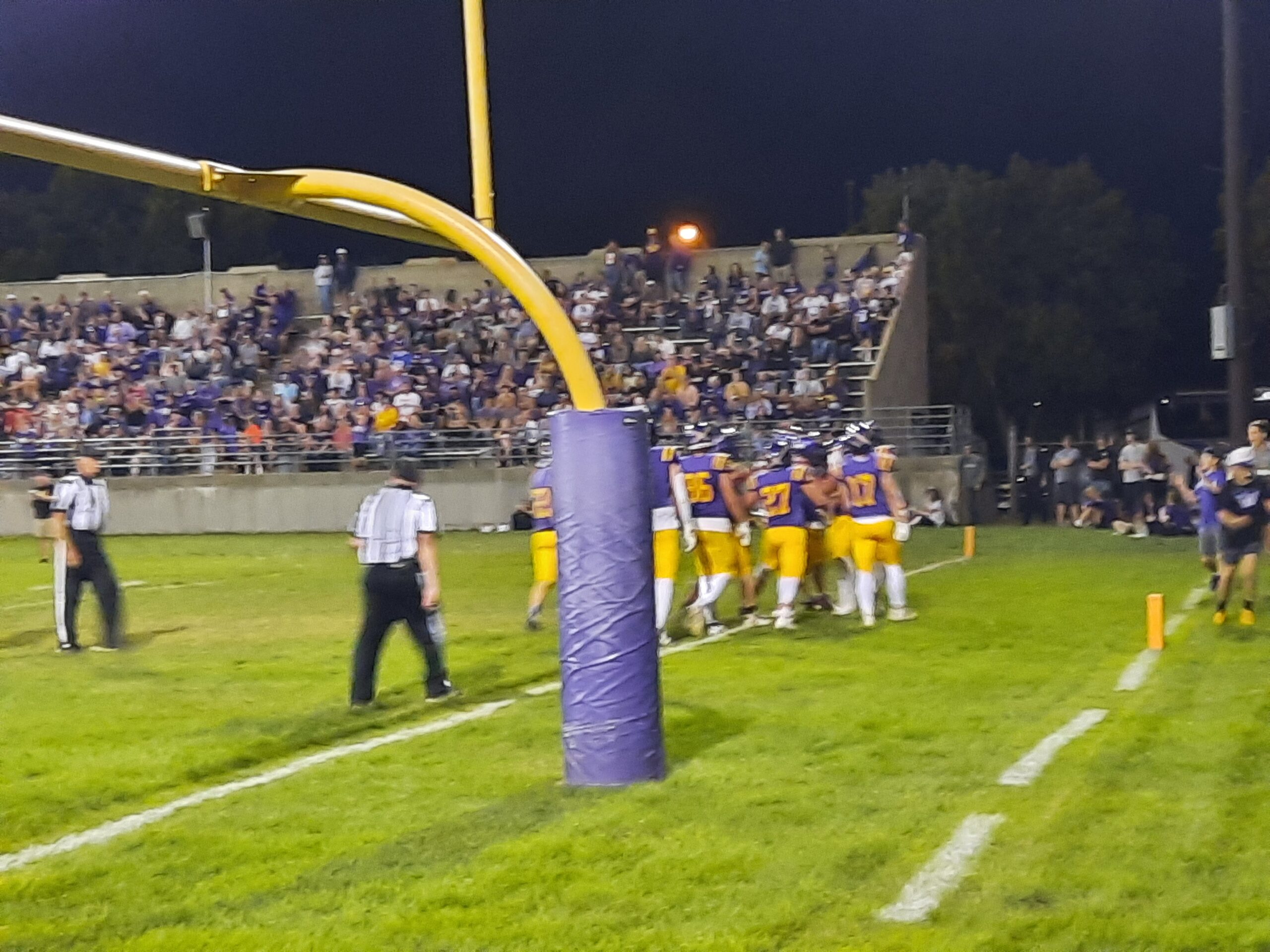 Arrows celebrate Homecoming, pop Kernels - Watertown Current