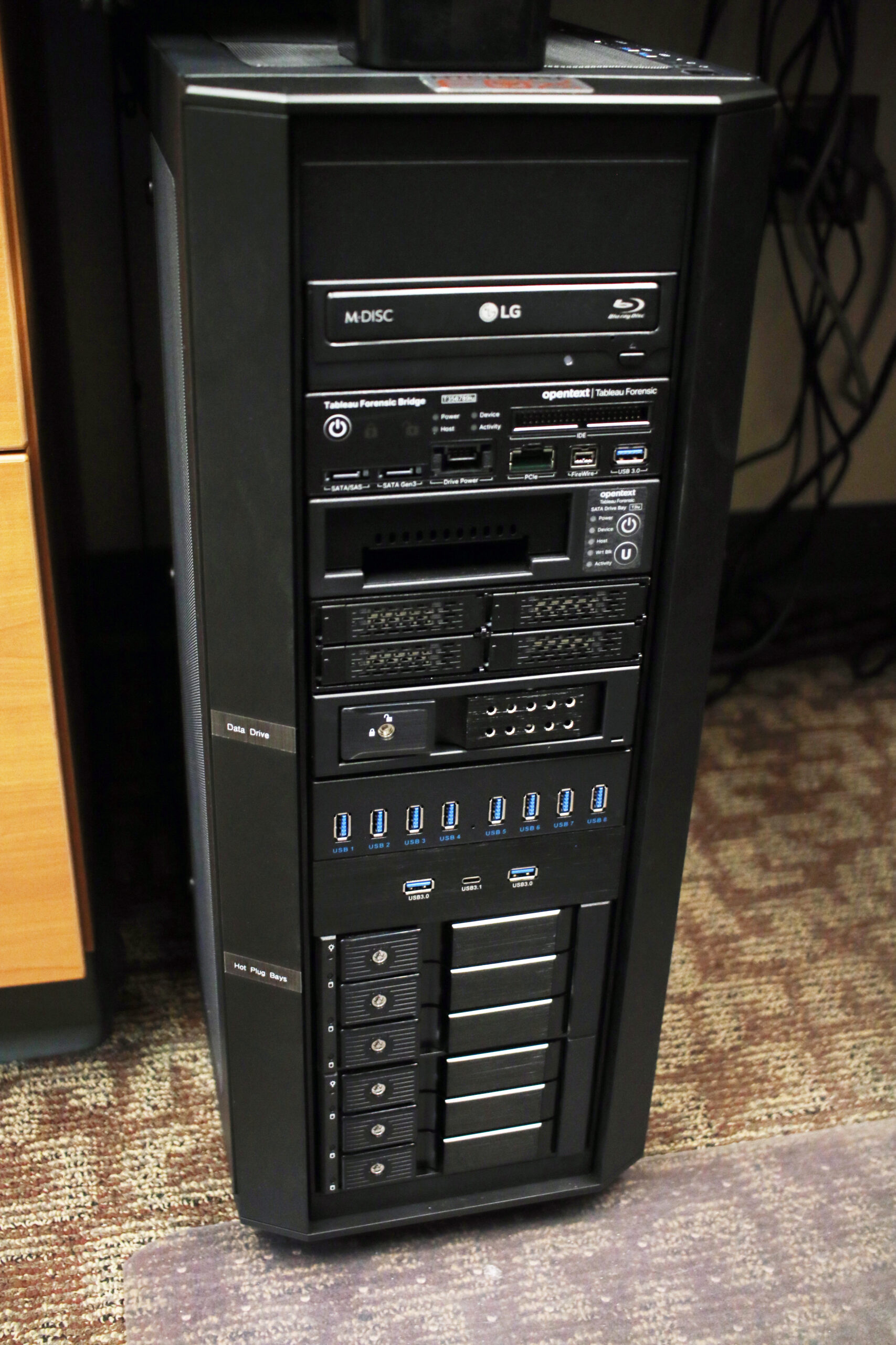 WPD Receives New Forensics Computer | Watertown Current