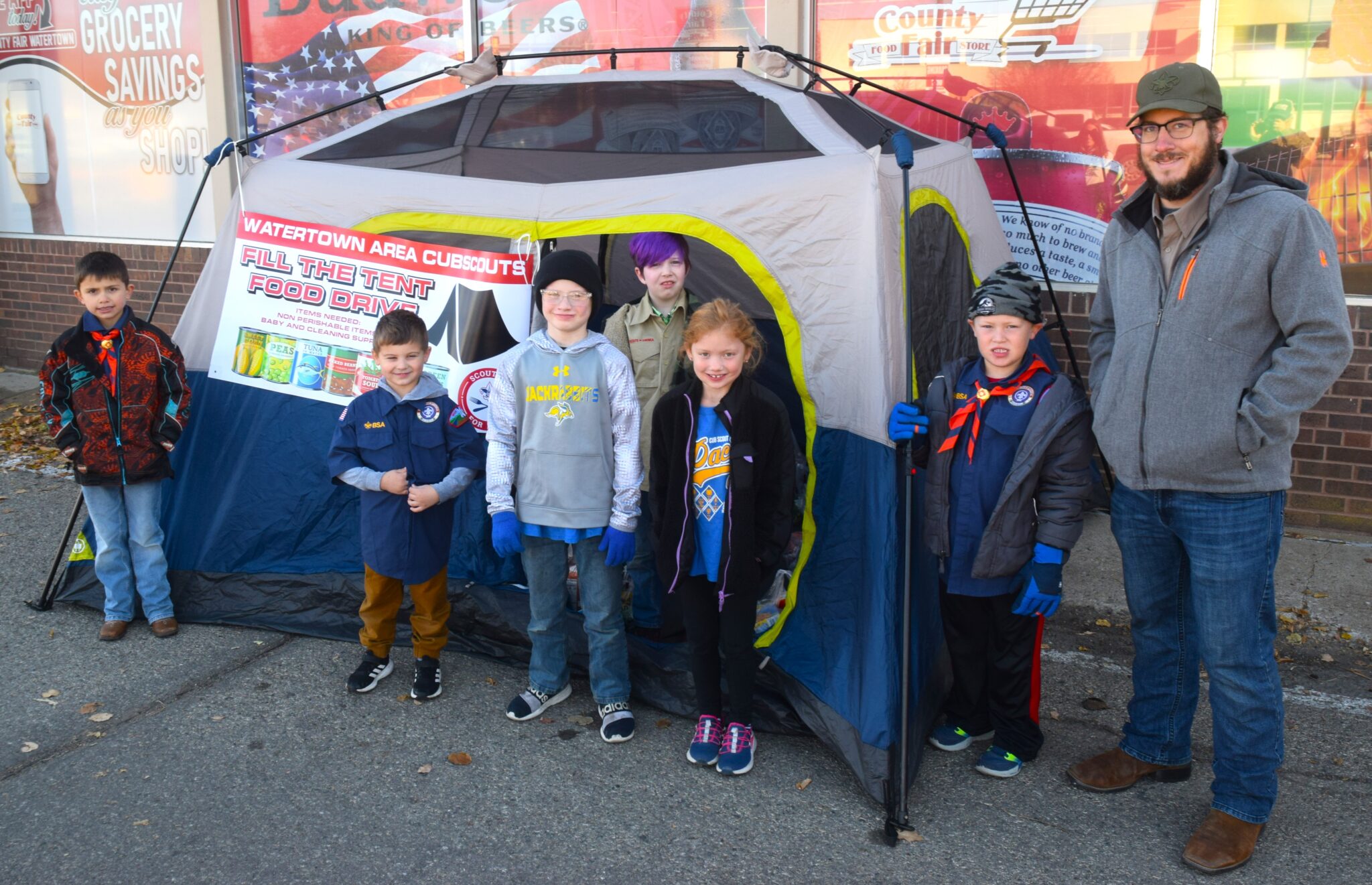 Cub Scouts food drive benefits local organizations | Watertown Current