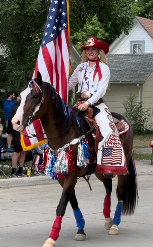 Florence woman crowned Miss Rodeo America | Watertown Current