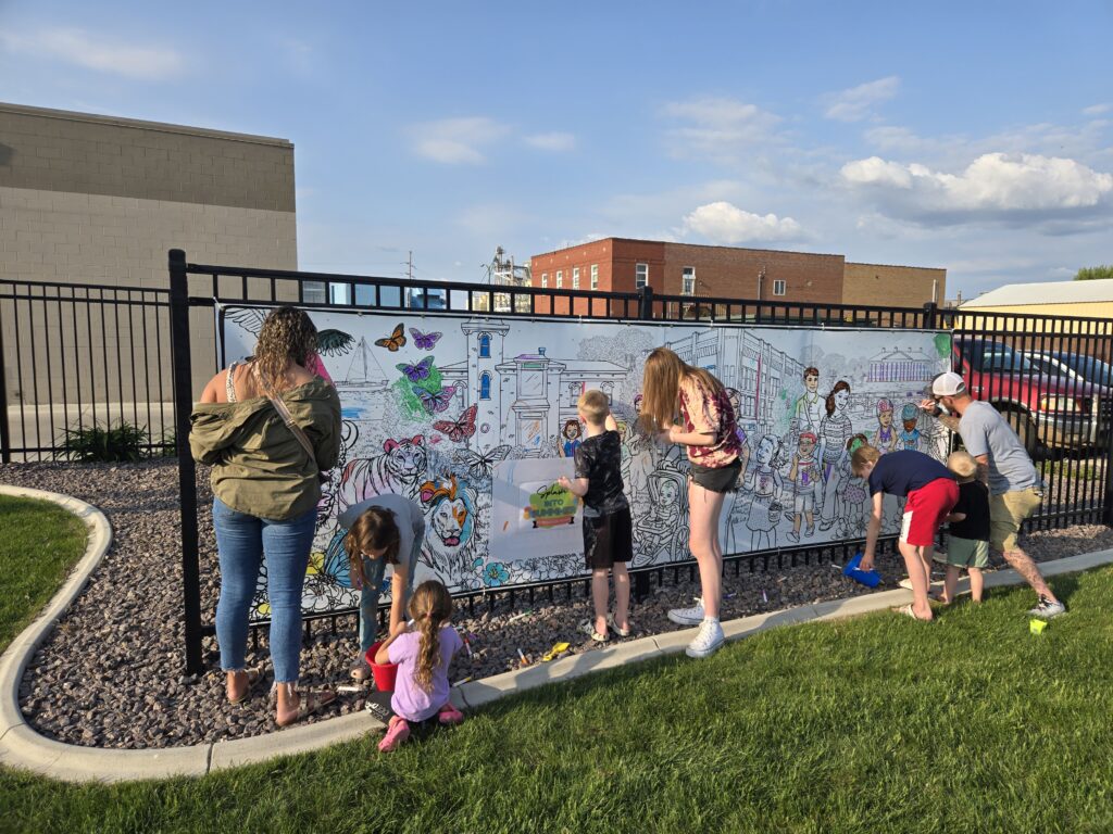 Summer splash event draws more than 600 | Watertown Current