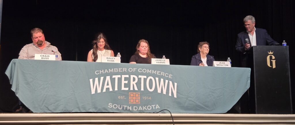 School board candidates address issues at forum | Watertown Current