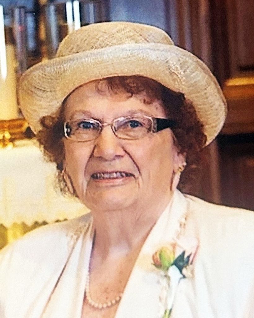 Dorothy Miller | Watertown Current