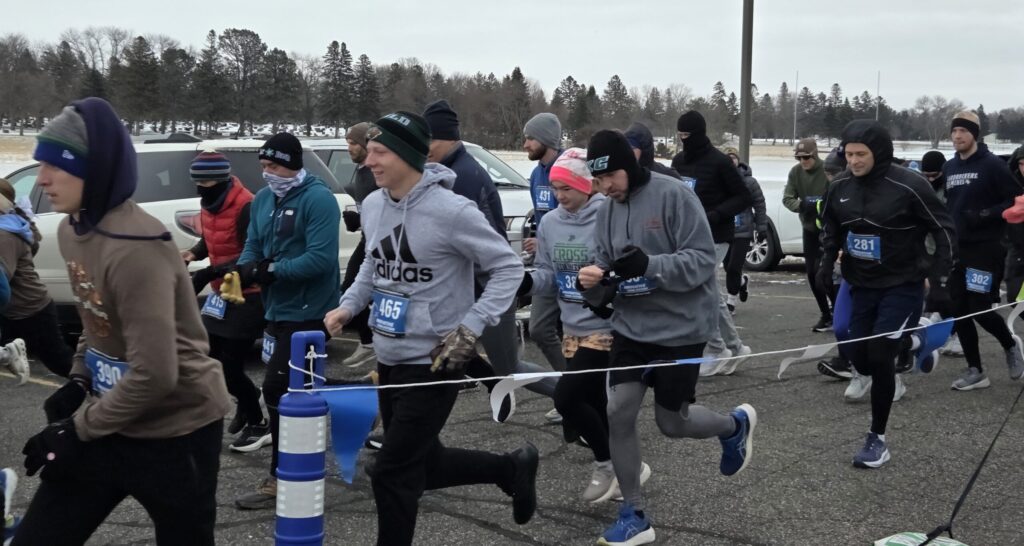 Over 350 partake in 'Turkey Dash' | Watertown Current